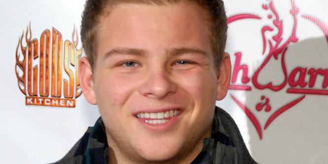 Jonathan Lipnicki - Age, Bio, Family | Famous Birthdays