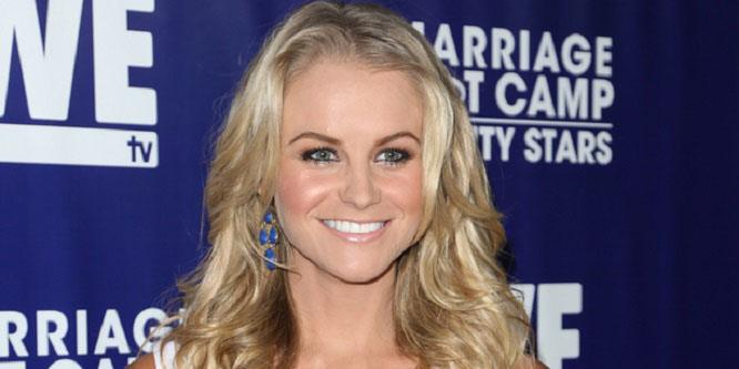 Jordan Lloyd - Age, Family, Bio | Famous Birthdays