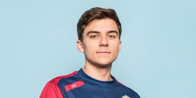 Jake Lyon - Age, Family, Bio | Famous Birthdays