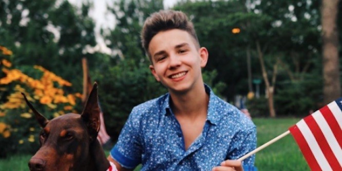 Finn Matthews - Age, Bio, Family | Famous Birthdays