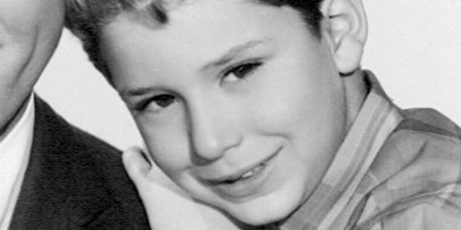 Larry Matthews - Age, Bio, Family | Famous Birthdays