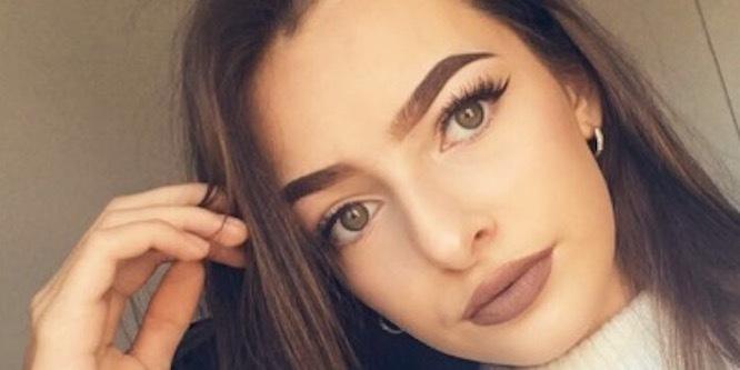Amy Menzies - Age, Bio, Family | Famous Birthdays