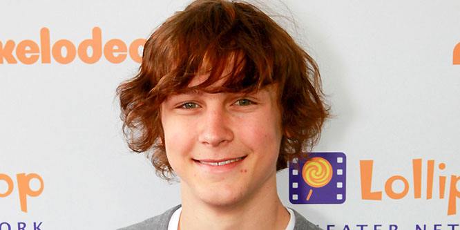 Logan Miller (TV Actor) - Age, Bio, Family | Famous Birthdays