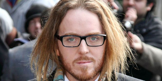 Tim Minchin - Age, Bio, Family | Famous Birthdays