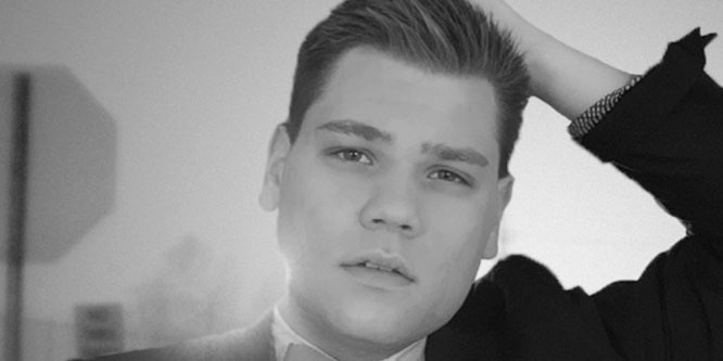 Tyler Mizak - Age, Family, Bio | Famous Birthdays