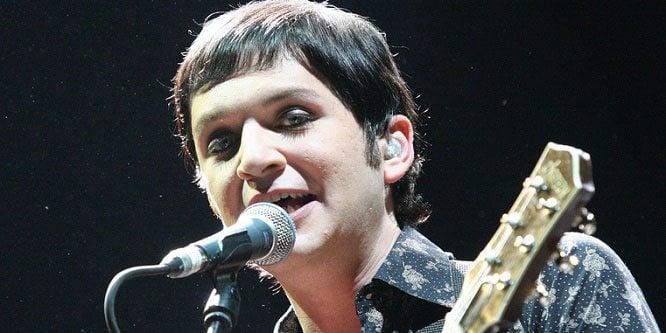 Brian Molko - Age, Bio, Family | Famous Birthdays