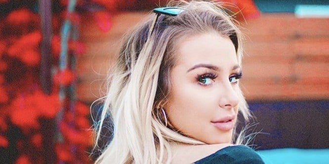 Tana Mongeau - Age, Bio, Family | Famous Birthdays