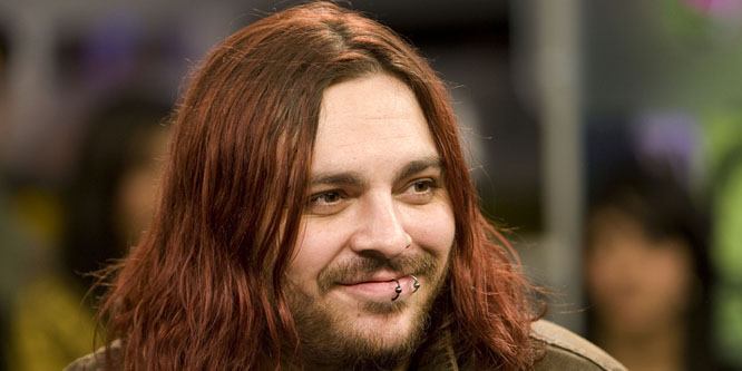 Shaun Morgan - Age, Family, Bio | Famous Birthdays