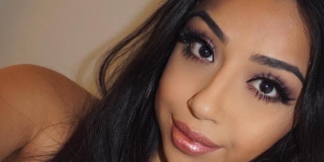 Anna Munoz - Age, Bio, Family | Famous Birthdays