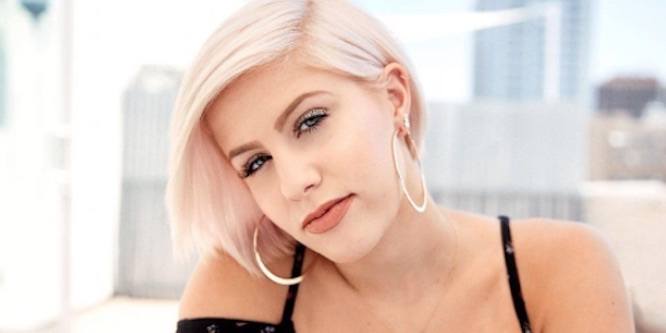 Rumer Noel - Age, Family, Bio | Famous Birthdays