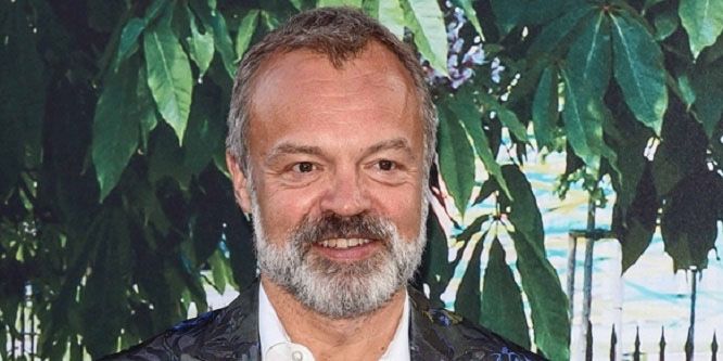 Graham Norton - Age, Bio, Family | Famous Birthdays