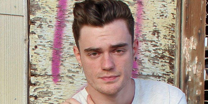 Alex Odon - Age, Family, Bio | Famous Birthdays