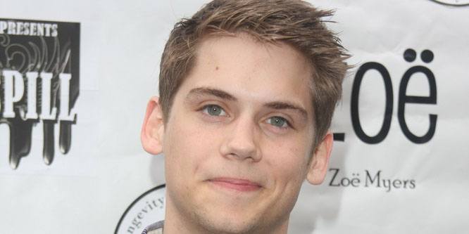 Tony Oller - Age, Bio, Family | Famous Birthdays
