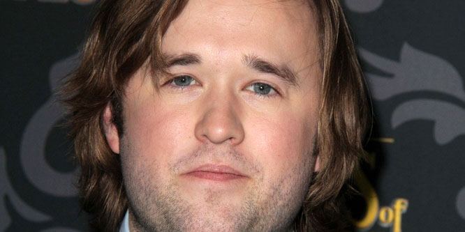 Haley Joel Osment - Age, Bio, Family | Famous Birthdays