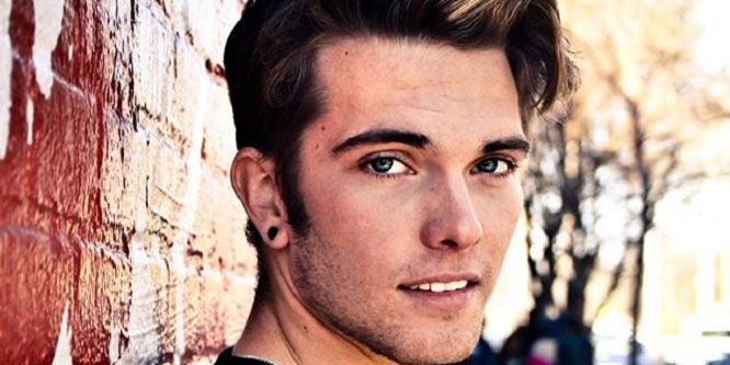 Casey Lee Overby - Age, Bio, Family | Famous Birthdays