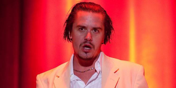 Mike Patton - Age, Bio, Family | Famous Birthdays