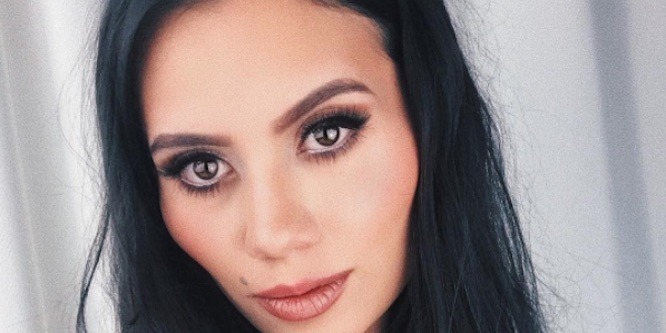 Paulettee - Age, Bio, Family | Famous Birthdays