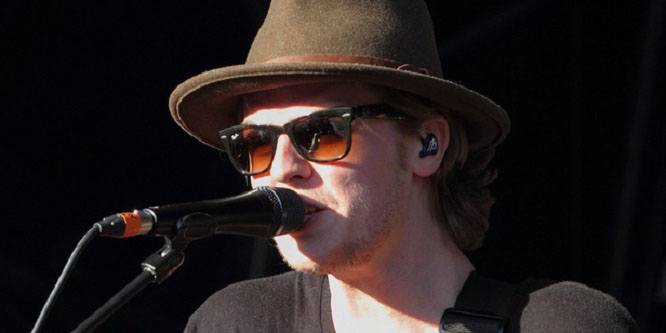 Joel Peat - Age, Family, Bio | Famous Birthdays