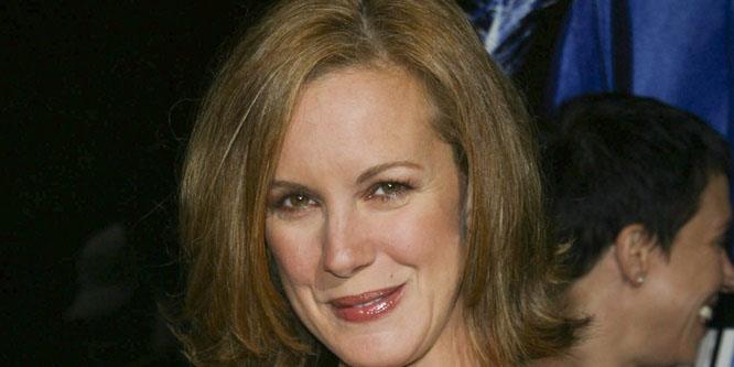 Elizabeth Perkins - Age, Bio, Family | Famous Birthdays