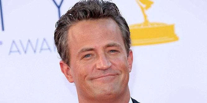 Matthew Perry - Bio, Family | Famous Birthdays