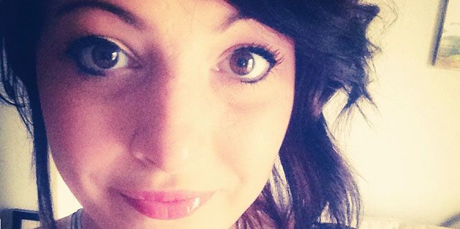 Netty Plays - Age, Family, Bio | Famous Birthdays