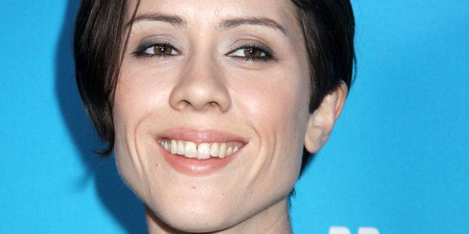 Sara Quin - Age, Family, Bio | Famous Birthdays