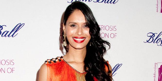 Ujjwala Raut - Age, Family, Bio | Famous Birthdays