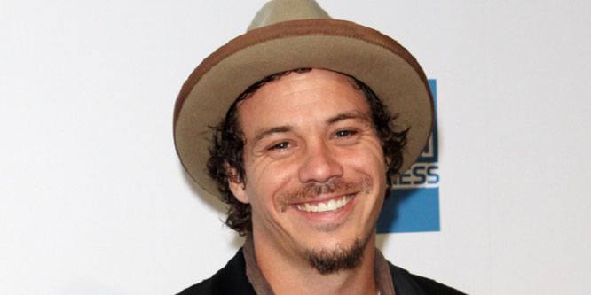Michael Raymond-James - Age, Bio, Family | Famous Birthdays