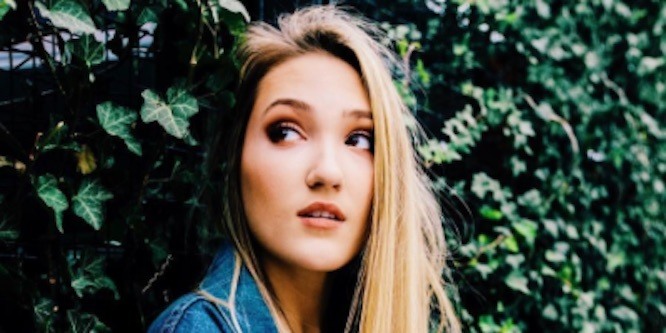 Michelle Reed - Age, Family, Bio | Famous Birthdays