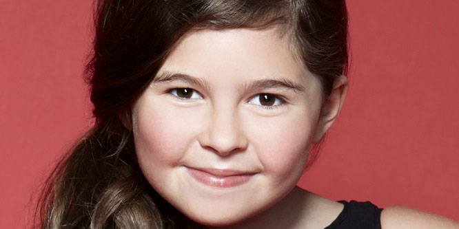 Addison Riecke Age & Bio | Famous Birthdays