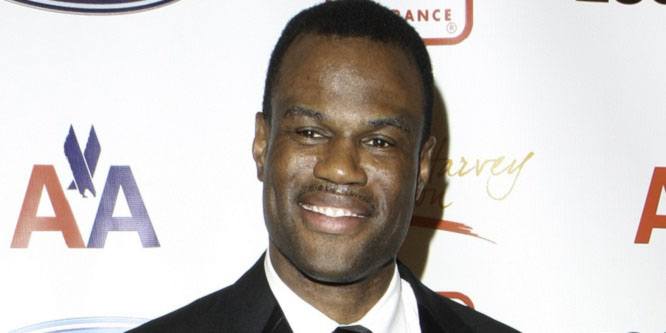 David Robinson - Age, Family, Bio | Famous Birthdays