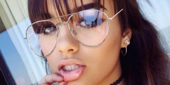 Rocket Girl - Age, Bio, Family | Famous Birthdays