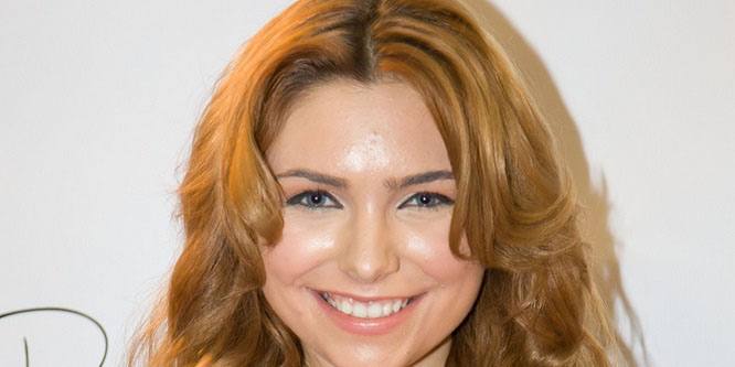 Julianna Rose - Age, Family, Bio | Famous Birthdays