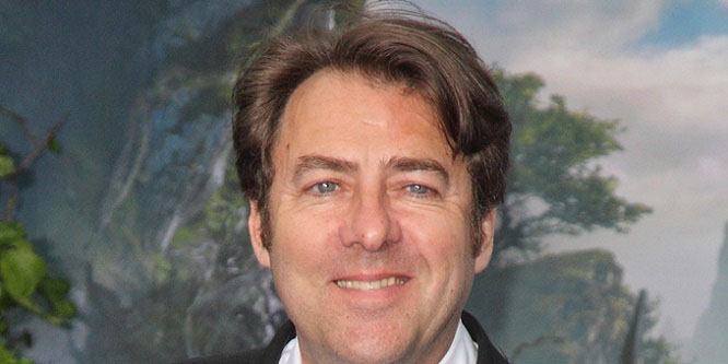 Jonathan Ross - Age, Family, Bio | Famous Birthdays