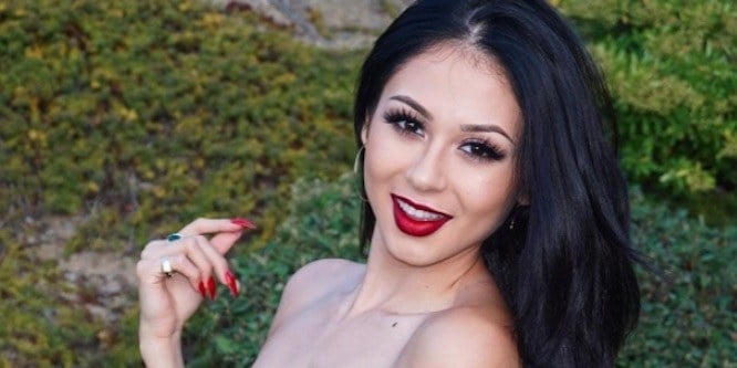 Jenny Ruiz - Age, Bio, Family | Famous Birthdays