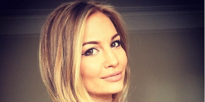 Anna Saccone-Joly - Age, Bio, Family | Famous Birthdays