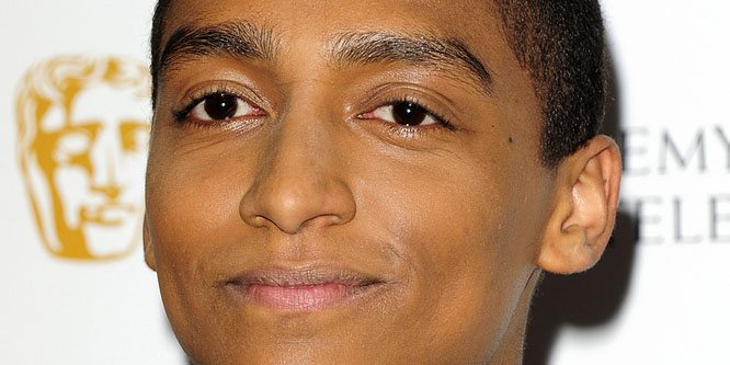 Alex Sawyer - Age, Family, Bio | Famous Birthdays