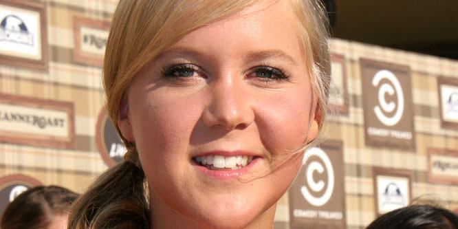 Amy Schumer - Age, Bio, Family | Famous Birthdays