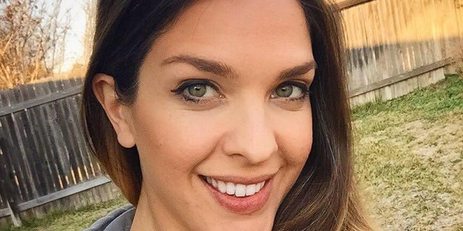 Alyssa Sharpe - Age, Family, Bio | Famous Birthdays