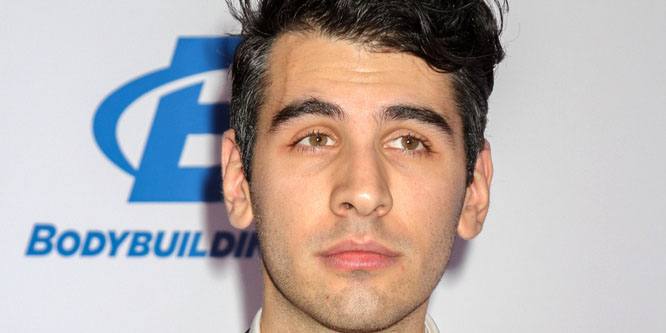 Nick Simmons (Reality Star) - Age, Family, Bio | Famous Birthdays