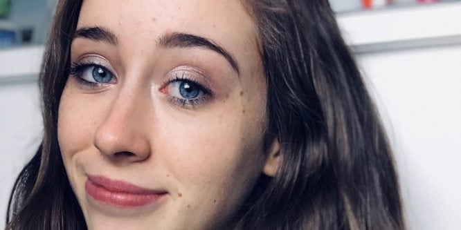 Simply Sofia - Age, Family, Bio | Famous Birthdays