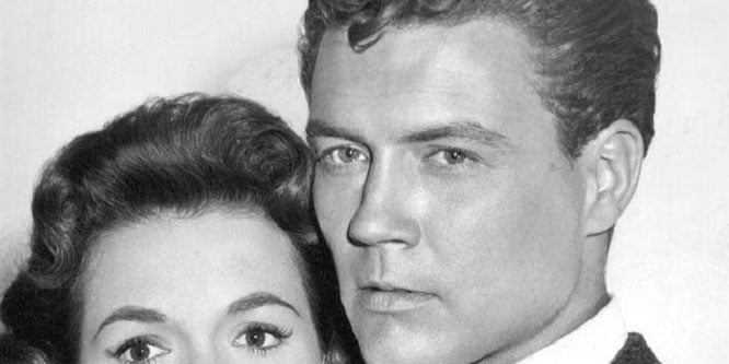 Roger Smith Bio | Famous Birthdays