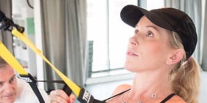 Jennifer Snowden - Age, Bio, Family | Famous Birthdays