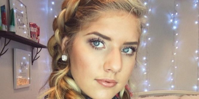 Lauren Snyder - Age, Bio, Family | Famous Birthdays