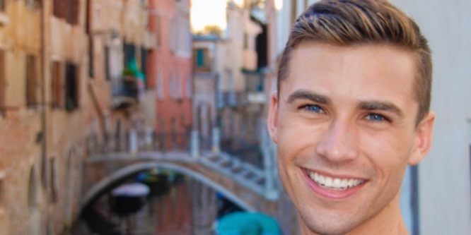 Ian Spear - Age, Bio, Family | Famous Birthdays