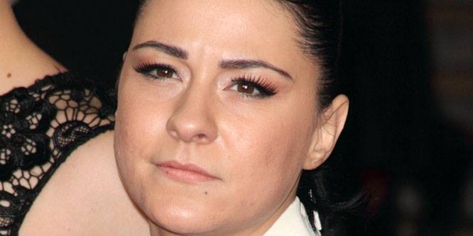 Lucy Spraggan - Age, Bio, Family | Famous Birthdays