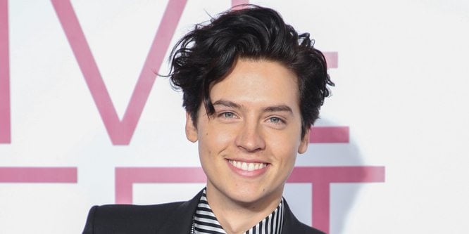 Cole Sprouse - Age, Bio, Family | Famous Birthdays