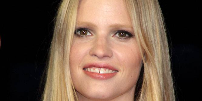 Lara Stone Teeth
