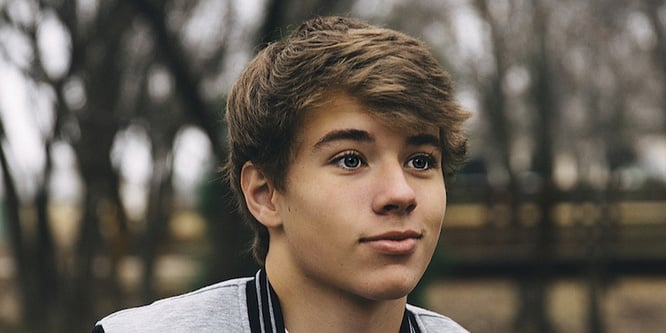 Alex from Target - Age, Family, Bio | Famous Birthdays