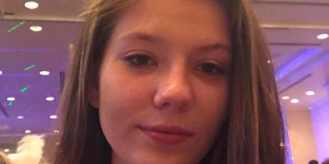 Taylor Bouslog - Age, Bio, Family | Famous Birthdays